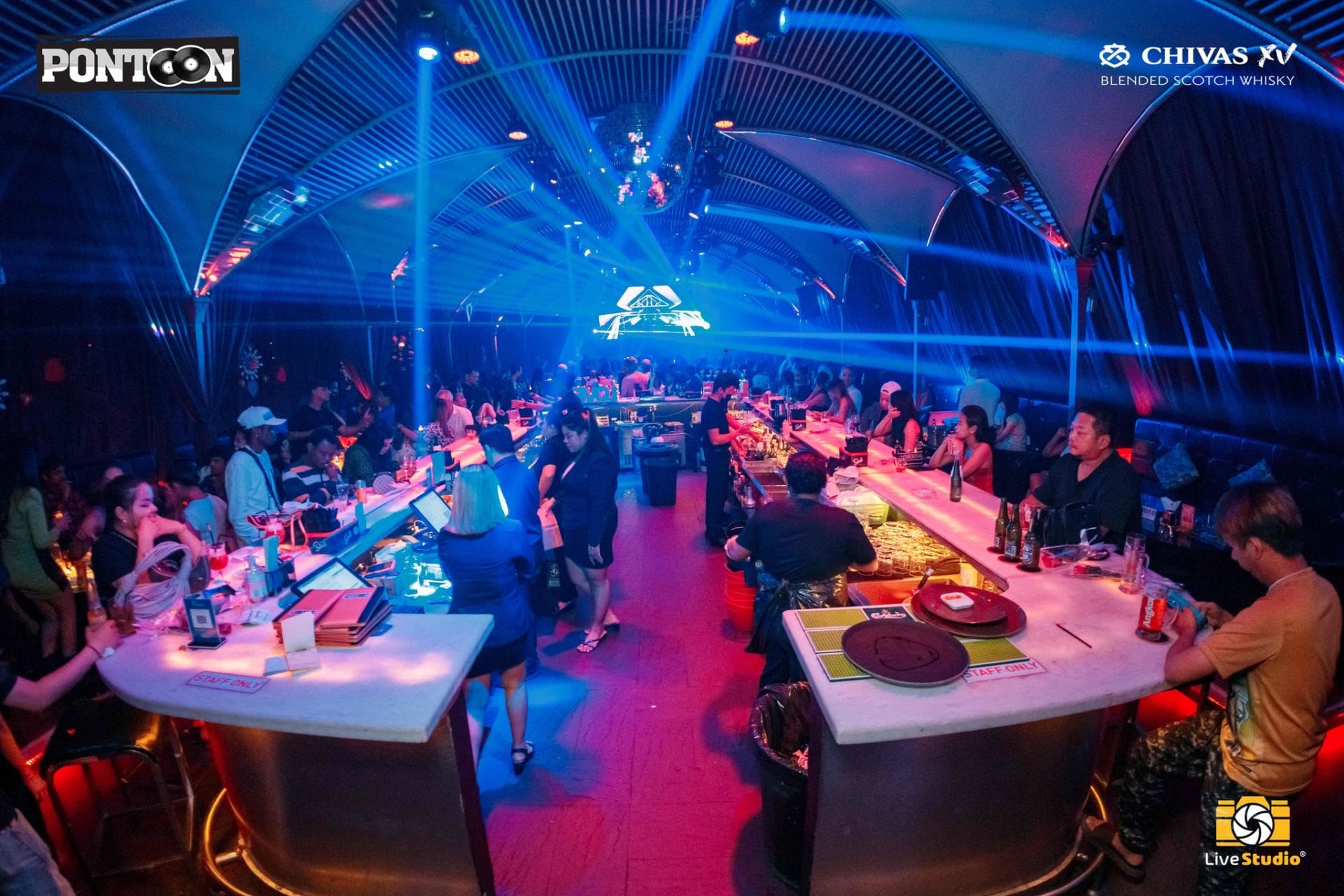 Gallery - Pontoon Club